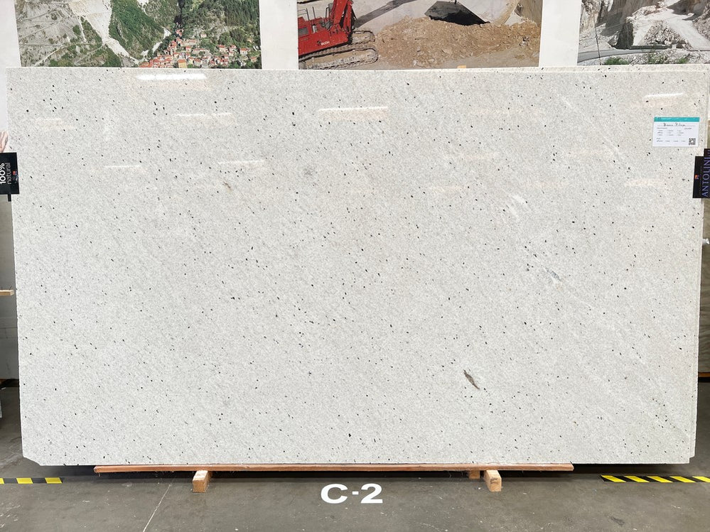 GRANITE BIANCO PITAYA POLISHED 3/4 — Marble Unlimited Inc
